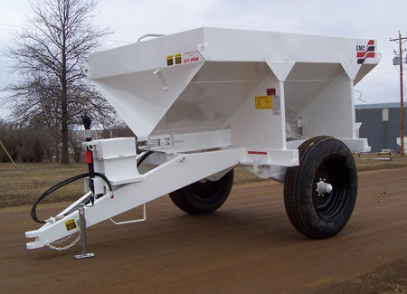 Simonsen Industries | Tenders | Pull-type Spreaders | GVM Distribution